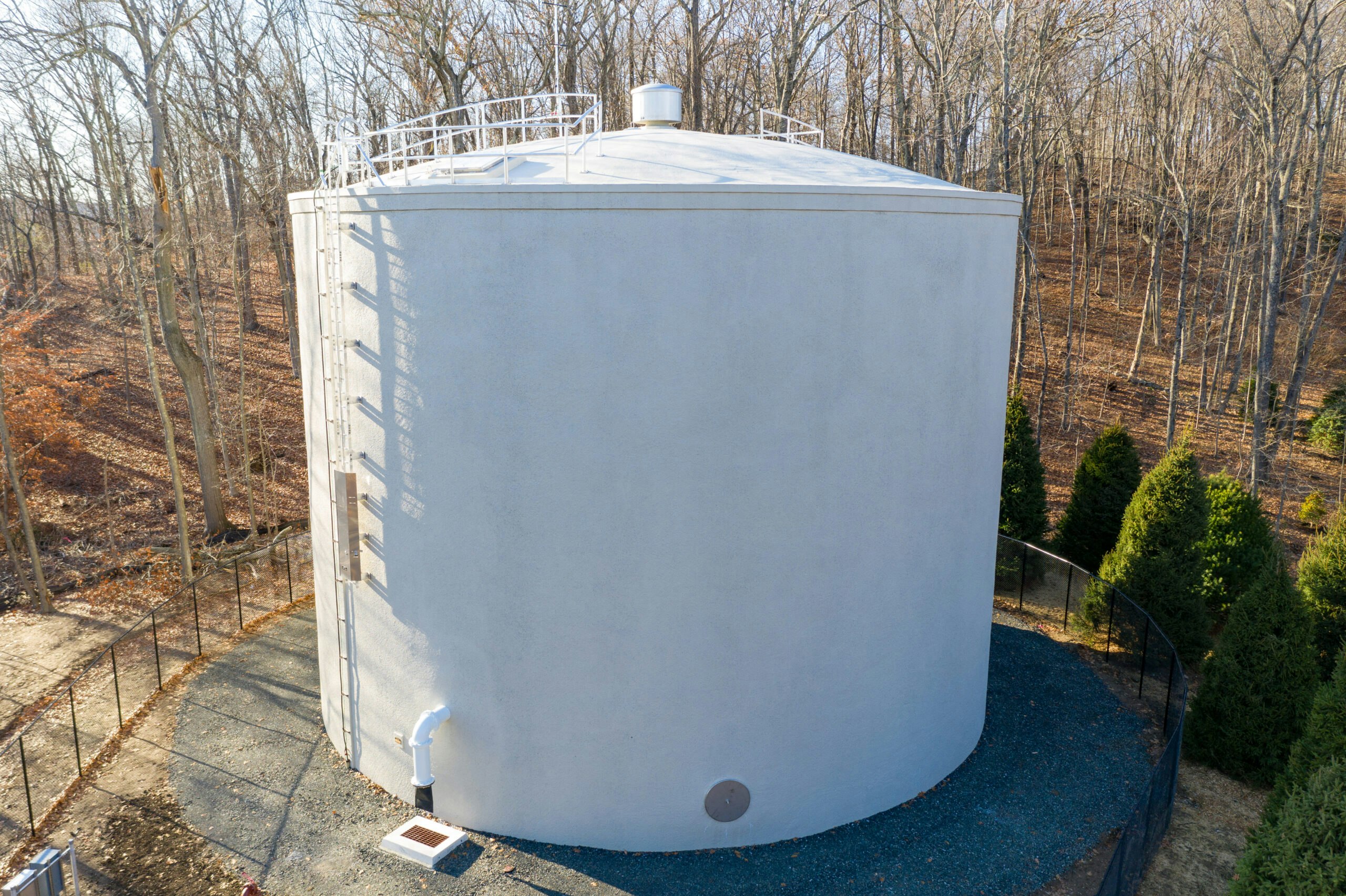 Newtown, CT - Preload